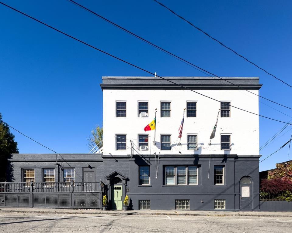 The Lindsey Guest House - Rockland, ME Inn for Sale