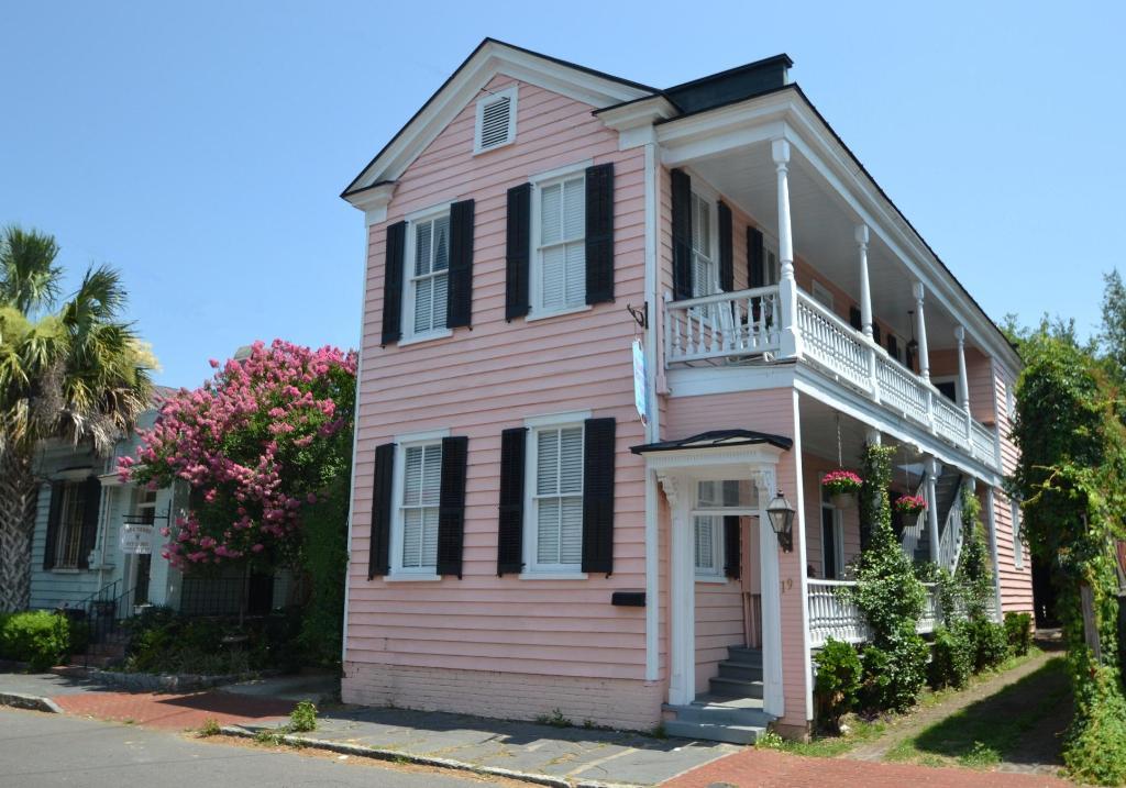 Palmer Pinckney Inn - Charleston, SC Inn for Sale