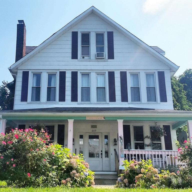 609 9th Avenue, Belmar, NJ - A DREAM BY THE SEA - Belmar, NJ Inn for Sale