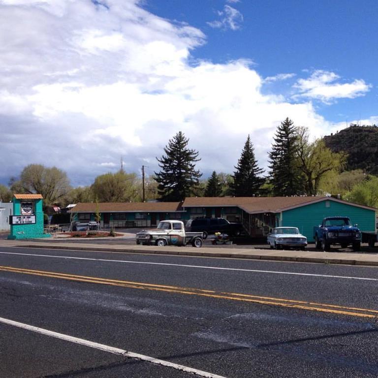 Raton Pass Motor Inn - Raton, NM Inn for Sale