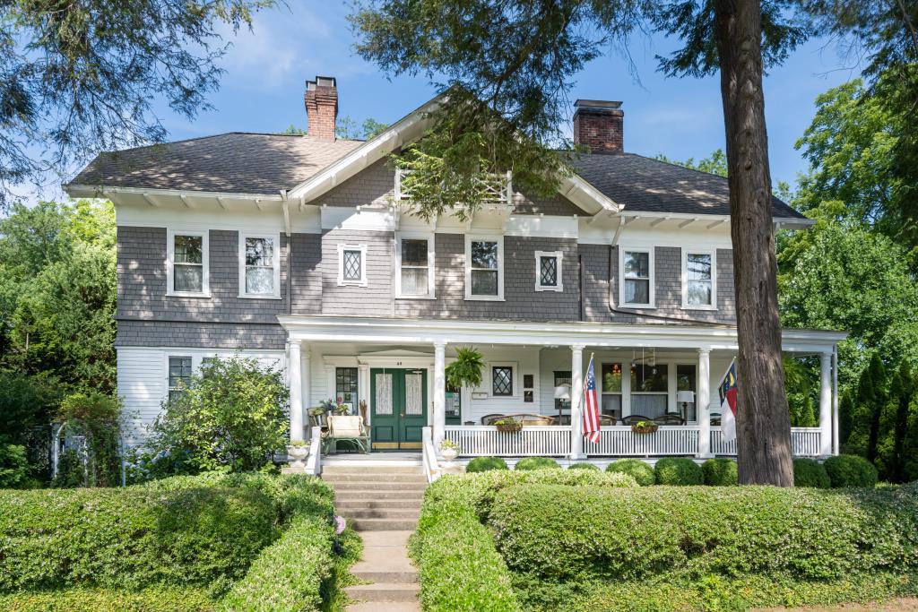 Abbington Green Bed & Breakfast - Asheville, NC Inn for Sale