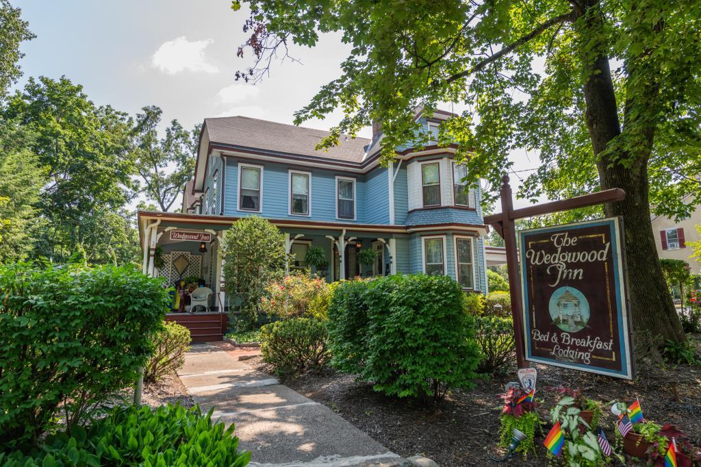 The Wedgwood Inn - New Hope, PA Inn for Sale